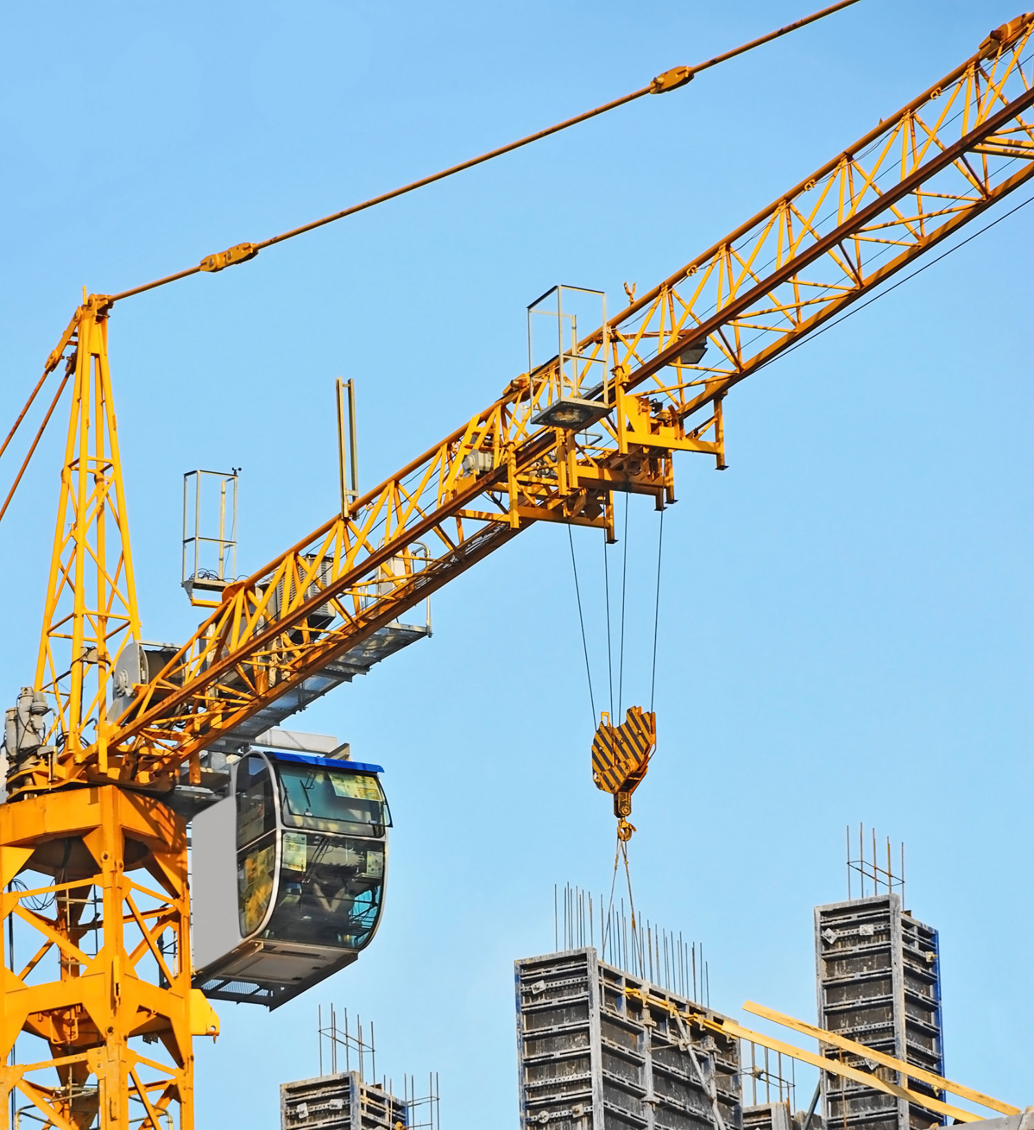 Crane operator for tower cranes - PHILIPPGRUPPE Aschaffenburg